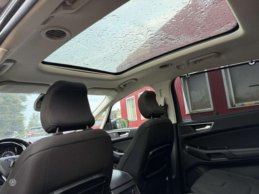 Grey Ford S-Max 2020 in Ukmerge, with an engine capacity of 2.00 L and mileage of 140 thousand km for 9900 €, photo 20 on AUTOMOTO.COM.LV