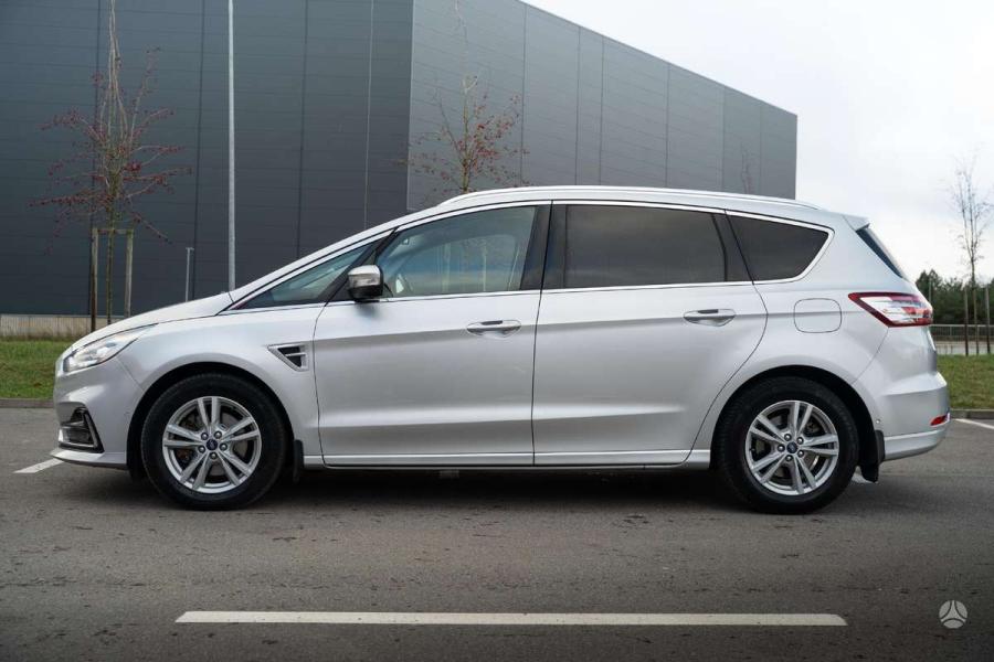 Pelēks Ford S-Max 2021 Viļņa, ar dzinēja tilpumu 2.00 L un nobraukumu 294 tūkst. km par 10000 €, foto 11 vietnē AUTOMOTO.COM.LV