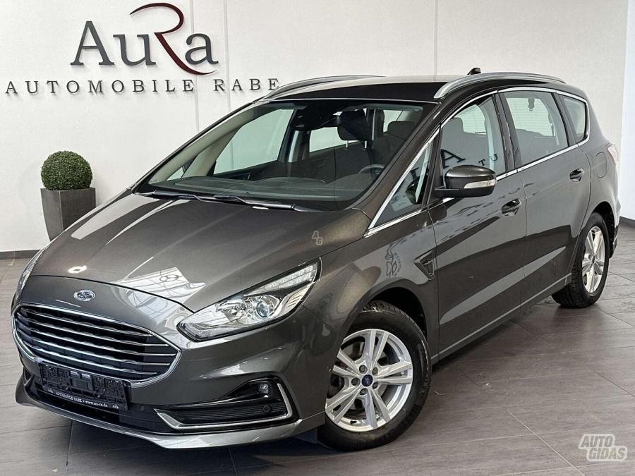 Grey Ford S-Max 2021 in Kaunas, with an engine capacity of 2.00 L and mileage of 72 thousand km for 23892 €, photo 1 on AUTOMOTO.COM.LV