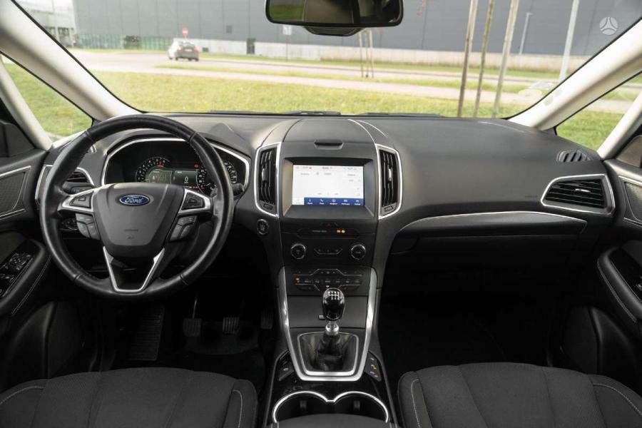Pelēks Ford S-Max 2021 Viļņa, ar dzinēja tilpumu 2.00 L un nobraukumu 294 tūkst. km par 10900 €, foto 18 vietnē AUTOMOTO.COM.LV