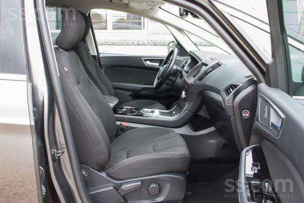 Pelēks Ford S-Max 2021 Tukums, ar dzinēja tilpumu 2.00 L un nobraukumu 210 tūkst. km par 13900 €, foto 9 vietnē AUTOMOTO.COM.LV