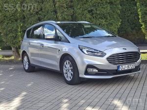 Grey Ford S-Max 2021 in Saldus, with an engine capacity of 2.00 L and mileage of 195 thousand km for 12950 €, photo  on AUTOMOTO.COM.LV