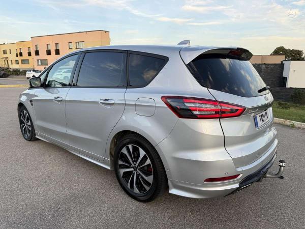Grey Ford S-Max 2022 in Taurage, with an engine capacity of 2.00 L and mileage of 278 thousand km for 11500 €, photo 5 on AUTOMOTO.COM.LV