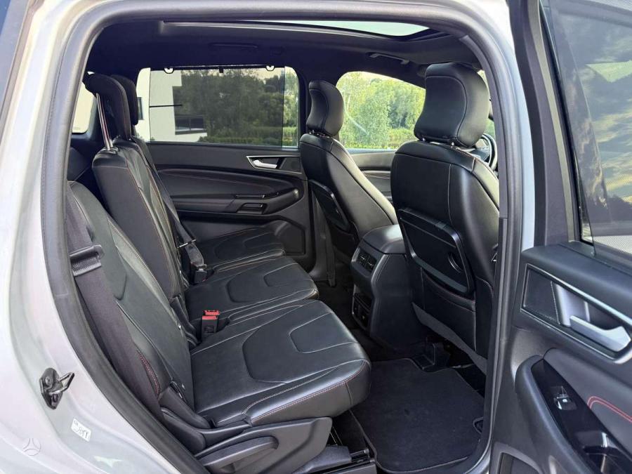 Grey Ford S-Max 2022 in Taurage, with an engine capacity of 2.00 L and mileage of 278 thousand km for 11500 €, photo 30 on AUTOMOTO.COM.LV