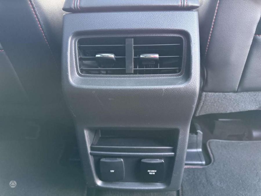 Grey Ford S-Max 2022 in Taurage, with an engine capacity of 2.00 L and mileage of 278 thousand km for 11500 €, photo 32 on AUTOMOTO.COM.LV