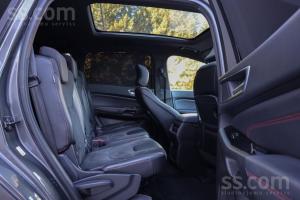 Grey Ford S-Max 2023 in Riga, with an engine capacity of 2.50 L and mileage of 65 thousand km for 18995 €, photo 22 on AUTOMOTO.COM.LV