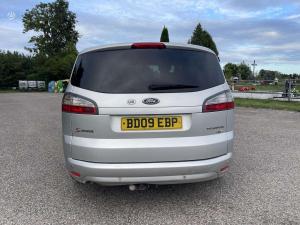 Grey Ford S-Max 2010 in Moletai, with an engine capacity of 2.00 L and mileage of 182 thousand km for 1350 €, photo 9 on AUTOMOTO.COM.LV