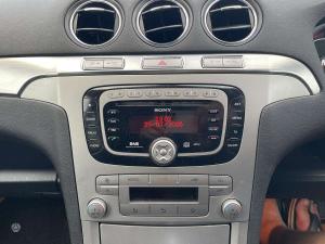Grey Ford S-Max 2010 in Moletai, with an engine capacity of 2.00 L and mileage of 182 thousand km for 1350 €, photo 14 on AUTOMOTO.COM.LV