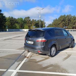 Grey Ford S-Max 2008 in Riga, with an engine capacity of 2.00 L and mileage of 369 thousand km for 2250 €, photo 7 on AUTOMOTO.COM.LV