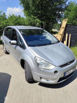 Grey Ford S-Max 2007 in Vilnius, with an engine capacity of 2.00 L and mileage of 340 thousand km for 1400 €, photo  on AUTOMOTO.COM.LV