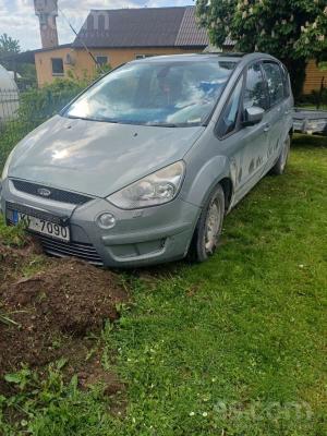 Pelēks Ford S-Max 2010 Liepāja, ar dzinēja tilpumu 2.20 L un nobraukumu 421 tūkst. km par 1500 €, foto  vietnē AUTOMOTO.COM.LV