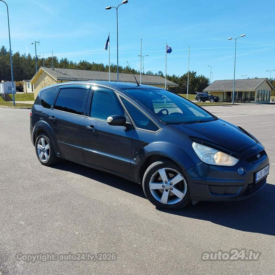 Pelēks Ford S-Max 2006 Tallina, ar dzinēja tilpumu 1.80 L un nobraukumu 270 tūkst. km par 1700 €, foto 3 vietnē AUTOMOTO.COM.LV