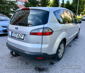 Pelēks Ford S-Max 2006 Tallina, ar dzinēja tilpumu 2.00 L un nobraukumu 388 tūkst. km par 1599 €, foto 5 vietnē AUTOMOTO.COM.LV