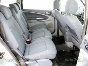 Pelēks Ford S-Max 2006 Tallina, ar dzinēja tilpumu 1.80 L un nobraukumu 278 tūkst. km par 1599 €, foto 8 vietnē AUTOMOTO.COM.LV