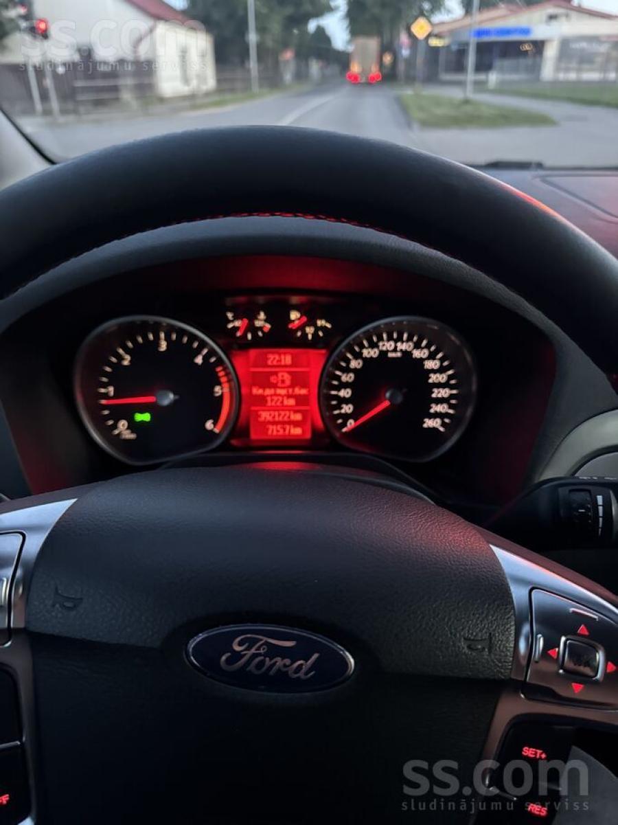 Pelēks Ford S-Max 2006 Liepāja, ar dzinēja tilpumu 2.00 L un nobraukumu 384 tūkst. km par 1700 €, foto 7 vietnē AUTOMOTO.COM.LV