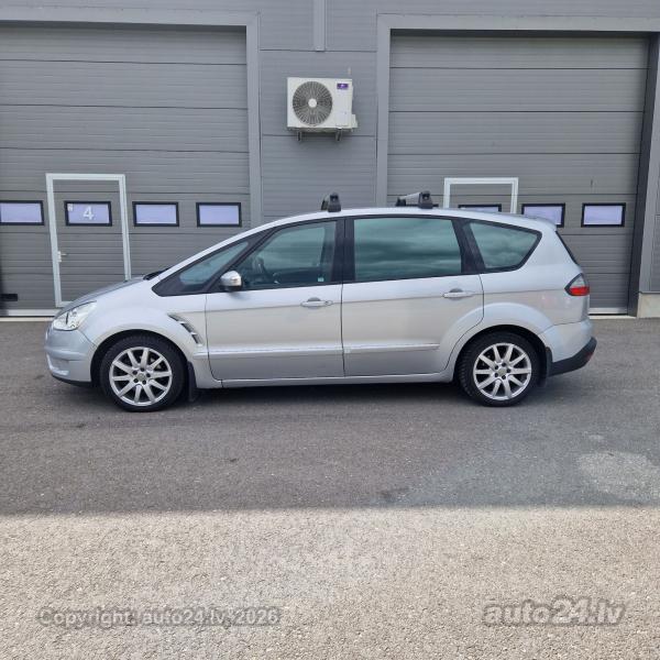 Pelēks Ford S-Max 2007 Tartu, ar dzinēja tilpumu 2.00 L un nobraukumu 334 tūkst. km par 1890 €, foto 7 vietnē AUTOMOTO.COM.LV