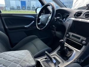 Grey Ford S-Max 2007 in Tallinn, with an engine capacity of 2.00 L and mileage of 176 thousand km for 3999 €, photo 10 on AUTOMOTO.COM.LV
