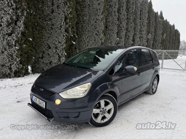 Pelēks Ford S-Max 2008 Tartu, ar dzinēja tilpumu 2.00 L un nobraukumu 250 tūkst. km par 2999 €, foto 3 vietnē AUTOMOTO.COM.LV