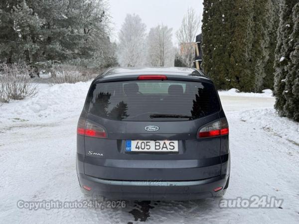 Pelēks Ford S-Max 2008 Tartu, ar dzinēja tilpumu 2.00 L un nobraukumu 250 tūkst. km par 2999 €, foto 5 vietnē AUTOMOTO.COM.LV