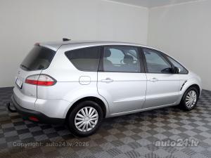 Pelēks Ford S-Max 2008 Tallina, ar dzinēja tilpumu 2.00 L un nobraukumu 239 tūkst. km par 1699 €, foto 4 vietnē AUTOMOTO.COM.LV