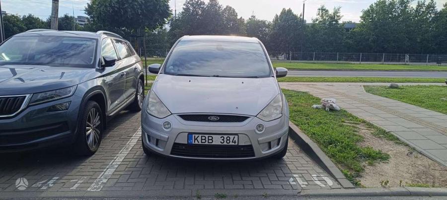 Pelēks Ford S-Max 2008 Viļņa, ar dzinēja tilpumu 2.00 L un nobraukumu 410 tūkst. km par 2250 €, foto 3 vietnē AUTOMOTO.COM.LV