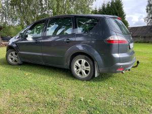 Grey Ford S-Max 2008 in Tallinn, with an engine capacity of 2.00 L and mileage of 388 thousand km for 2299 €, photo 5 on AUTOMOTO.COM.LV