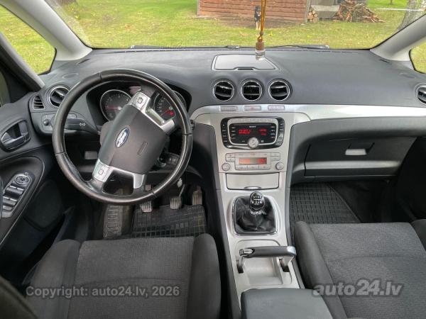Ford S-Max 2008 Tallina vietnē Pelēks Ford S-Max 2008 Tallina, ar dzinēja tilpumu 2.00 L un nobraukumu 388 tūkst. km par 2299 €, foto 7 vietnē AUTOMOTO.COM.LV