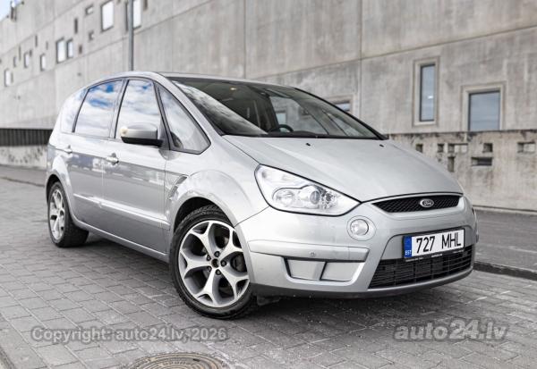 Grey Ford S-Max 2009 in Tallinn, with an engine capacity of 2.00 L and mileage of 362 thousand km for 3499 €, photo 1 on AUTOMOTO.COM.LV