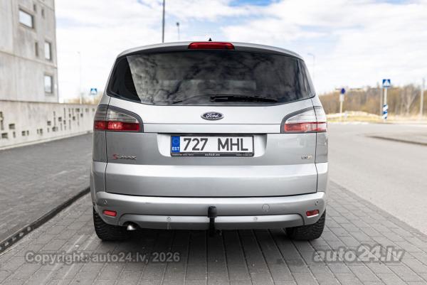 Grey Ford S-Max 2009 in Tallinn, with an engine capacity of 2.00 L and mileage of 362 thousand km for 3499 €, photo 5 on AUTOMOTO.COM.LV