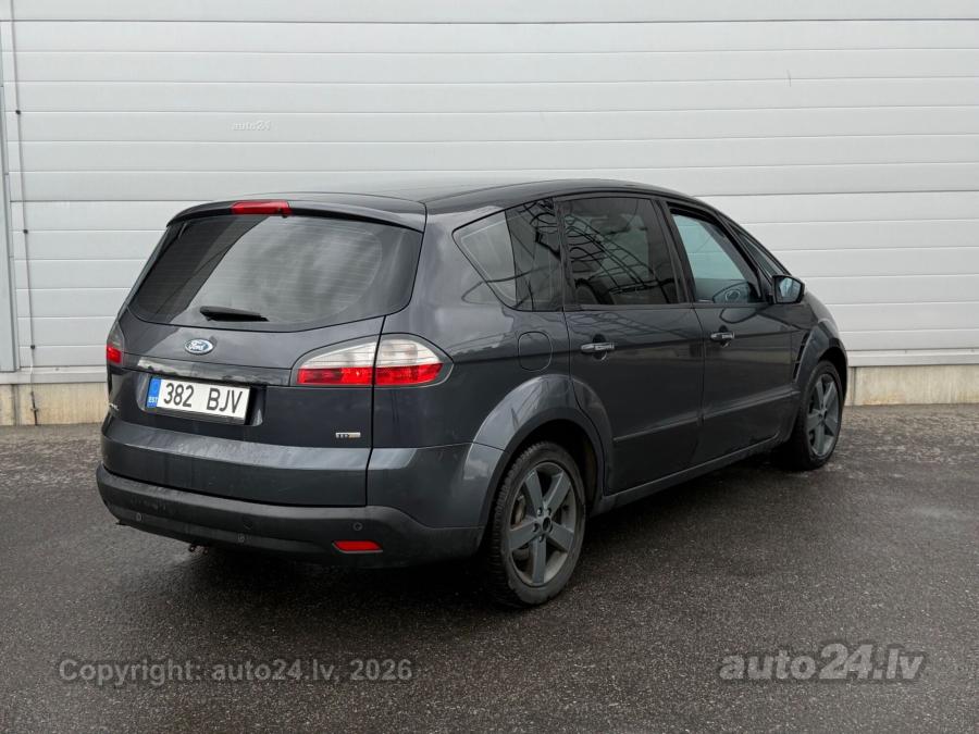 Pelēks Ford S-Max 2009 Tartu, ar dzinēja tilpumu 1.80 L un nobraukumu 370 tūkst. km par 3300 €, foto 7 vietnē AUTOMOTO.COM.LV
