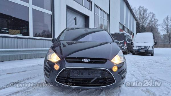 Pelēks Ford S-Max 2010 Tartu, ar dzinēja tilpumu 2.00 L un nobraukumu 262 tūkst. km par 6290 €, foto 2 vietnē AUTOMOTO.COM.LV