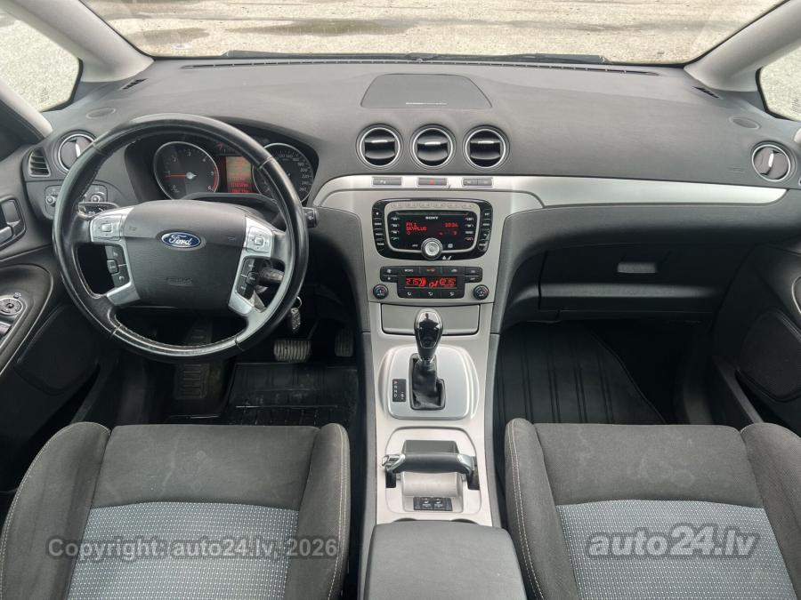 Pelēks Ford S-Max 2010 Pelva, ar dzinēja tilpumu 2.00 L un nobraukumu 312 tūkst. km par 4990 €, foto 11 vietnē AUTOMOTO.COM.LV