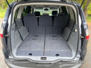 Pelēks Ford S-Max 2010 Tallina, ar dzinēja tilpumu 2.00 L un nobraukumu 381 tūkst. km par 3600 €, foto 12 vietnē AUTOMOTO.COM.LV