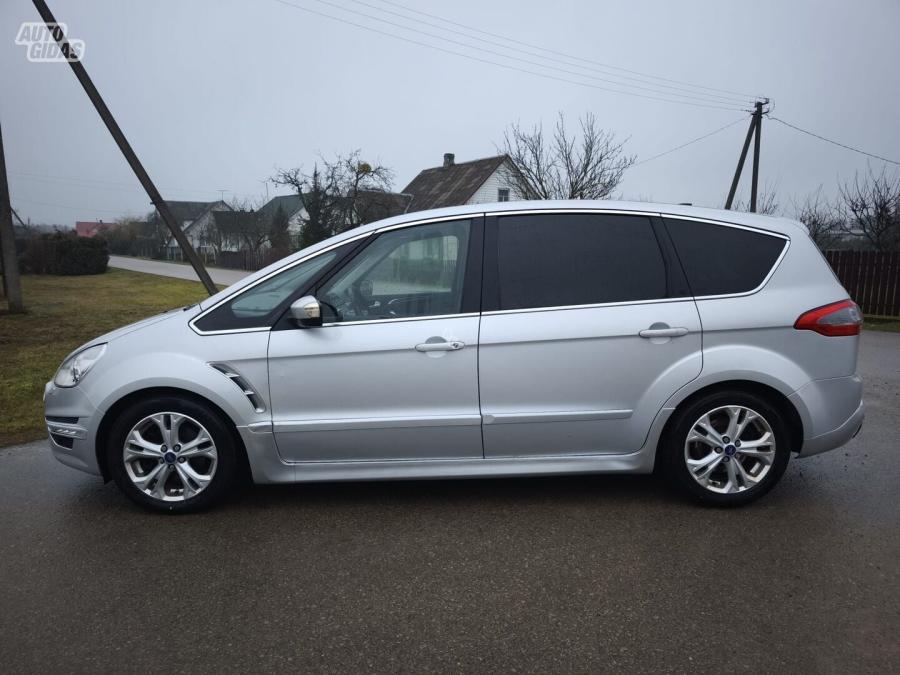 Pelēks Ford S-Max 2011 Druskininkai, ar dzinēja tilpumu 2.20 L un nobraukumu 267 tūkst. km par 5700 €, foto 3 vietnē AUTOMOTO.COM.LV