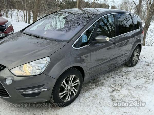 Grey Ford S-Max 2011 in Tallinn, with an engine capacity of 1.60 L and mileage of 300 thousand km for 5100 €, photo 2 on AUTOMOTO.COM.LV