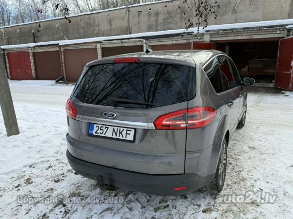 Grey Ford S-Max 2011 in Tallinn, with an engine capacity of 1.60 L and mileage of 300 thousand km for 5100 €, photo 3 on AUTOMOTO.COM.LV
