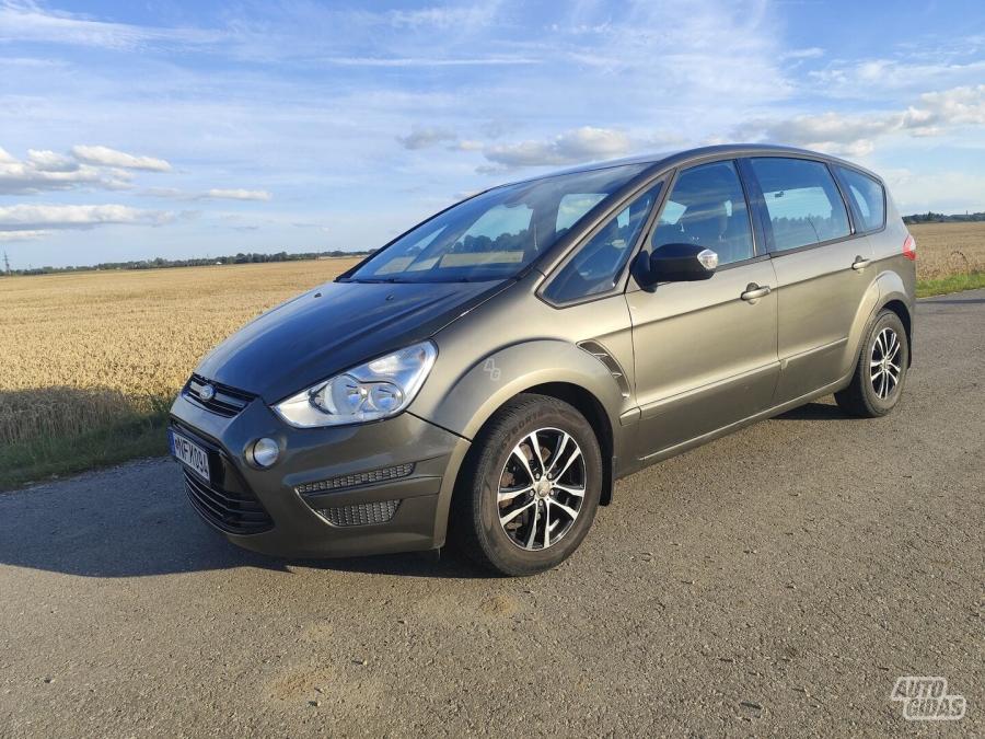Grey Ford S-Max 2011 in Marijampole, with an engine capacity of 2.00 L and mileage of 278 thousand km for 4200 €, photo 3 on AUTOMOTO.COM.LV