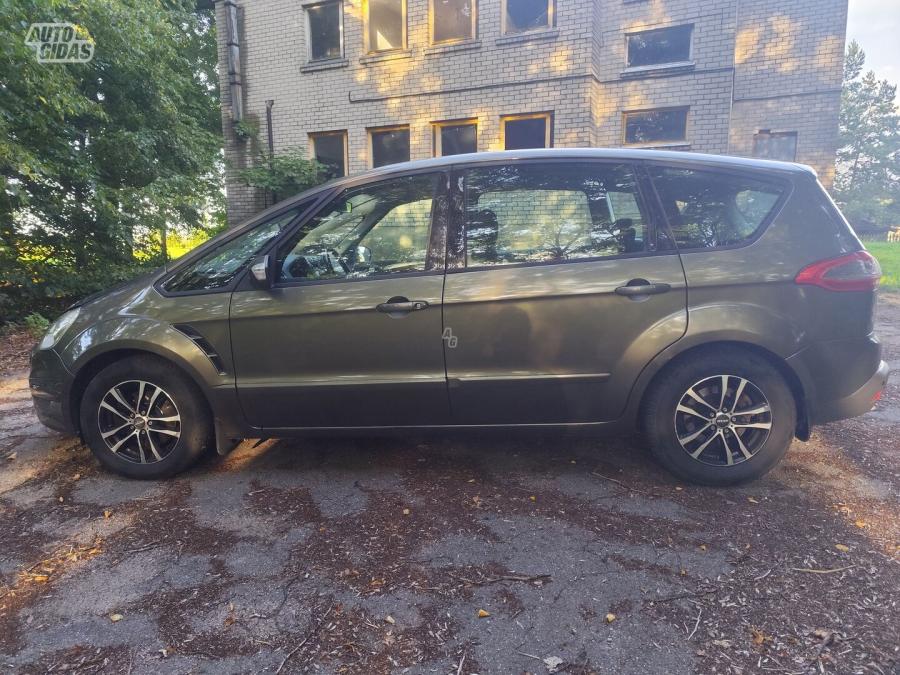 Grey Ford S-Max 2011 in Marijampole, with an engine capacity of 2.00 L and mileage of 278 thousand km for 4200 €, photo 7 on AUTOMOTO.COM.LV