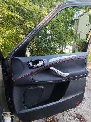 Grey Ford S-Max 2011 in Marijampole, with an engine capacity of 2.00 L and mileage of 278 thousand km for 4200 €, photo 33 on AUTOMOTO.COM.LV