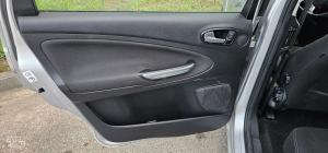 Pelēks Ford S-Max 2011 Šauļi, ar dzinēja tilpumu 2.00 L un nobraukumu 300 tūkst. km par 3800 €, foto 9 vietnē AUTOMOTO.COM.LV