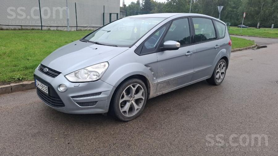 Pelēks Ford S-Max 2011 Rīga, ar dzinēja tilpumu 2.00 L un nobraukumu 340 tūkst. km par 3490 €, foto 1 vietnē AUTOMOTO.COM.LV