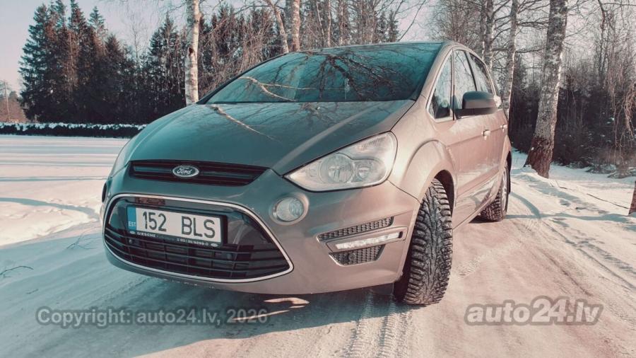 Pelēks Ford S-Max 2012 Tallina, ar dzinēja tilpumu 2.00 L un nobraukumu 258 tūkst. km par 4900 €, foto 1 vietnē AUTOMOTO.COM.LV