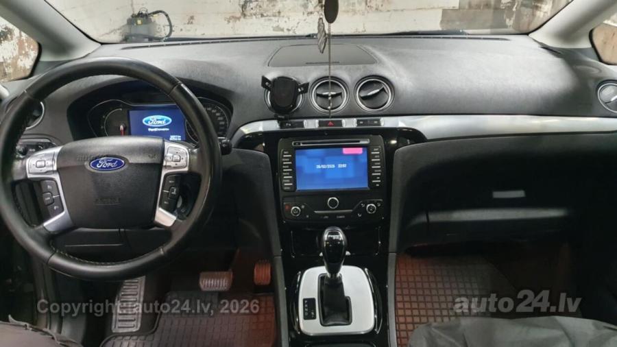 Pelēks Ford S-Max 2012 Tallina, ar dzinēja tilpumu 2.00 L un nobraukumu 258 tūkst. km par 4900 €, foto 10 vietnē AUTOMOTO.COM.LV
