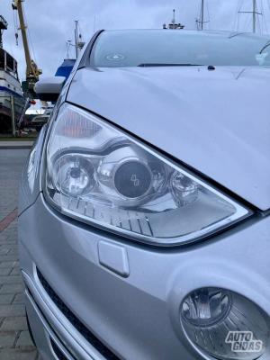 Grey Ford S-Max 2012 in Klaipeda, with an engine capacity of 2.00 L and mileage of 332 thousand km for 5490 €, photo 20 on AUTOMOTO.COM.LV