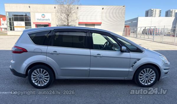 Pelēks Ford S-Max 2012 Tallina, ar dzinēja tilpumu 2.00 L un nobraukumu 162 tūkst. km par 5890 €, foto 7 vietnē AUTOMOTO.COM.LV
