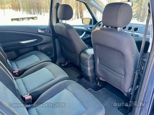 Pelēks Ford S-Max 2013 Tallina, ar dzinēja tilpumu 2.00 L un nobraukumu 250 tūkst. km par 4550 €, foto 12 vietnē AUTOMOTO.COM.LV