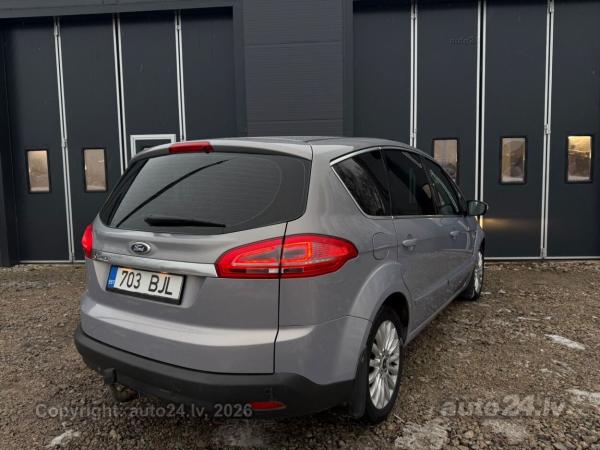 Grey Ford S-Max 2013 in Tallinn, with an engine capacity of 2.00 L and mileage of 307 thousand km for 3550 €, photo 7 on AUTOMOTO.COM.LV