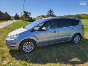 Grey Ford S-Max 2013 in Vilnius, with an engine capacity of 2.00 L and mileage of 330 thousand km for 4200 €, photo 6 on AUTOMOTO.COM.LV