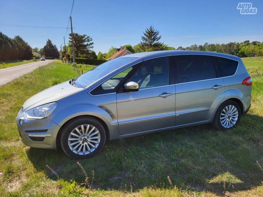 Grey Ford S-Max 2013 in Vilnius, with an engine capacity of 2.00 L and mileage of 330 thousand km for 4200 €, photo 6 on AUTOMOTO.COM.LV