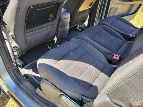 Grey Ford S-Max 2013 in Vilnius, with an engine capacity of 2.00 L and mileage of 330 thousand km for 4200 €, photo 8 on AUTOMOTO.COM.LV